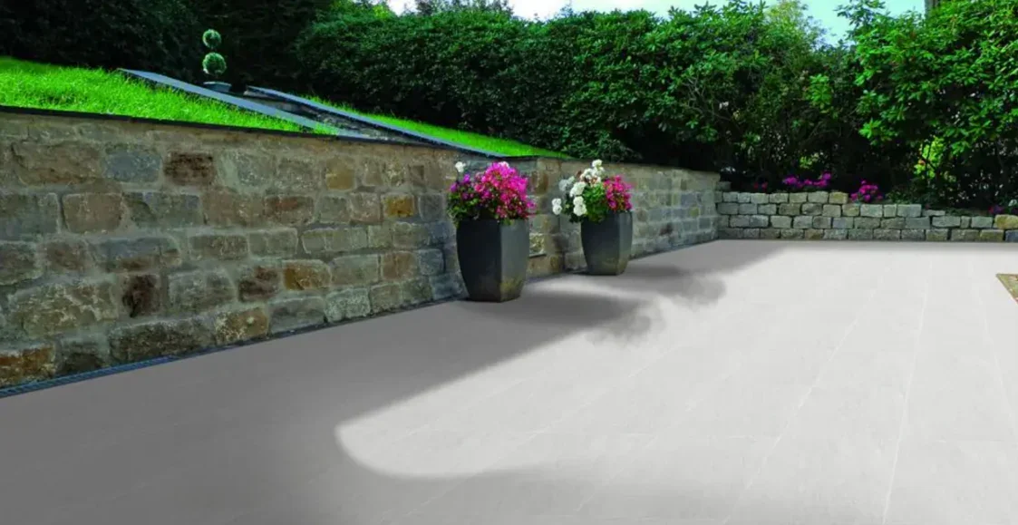 How Outdoor Tiles Can Maximise Your Curb Appeal | Roccia – Roccia.com